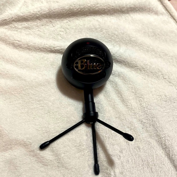 blue | Portable Audio & Video | Blue Snow Ball Microphone | Poshmark